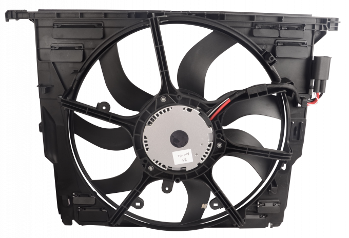 17418642161 Radiator Cooling Fan For B-M-W New F18 600W Cooling Fan