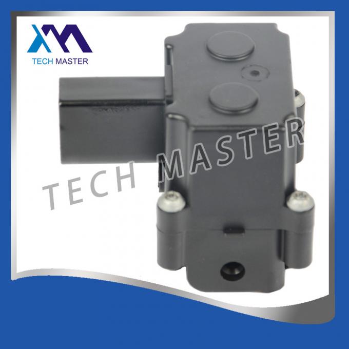 Mercedes W221 Air Shock Absorber Spring Compressor A2213201604 A2213201704